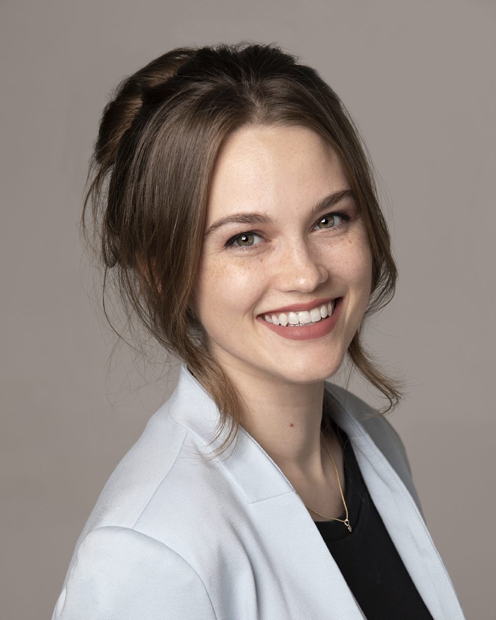 New Queen Bees all a buzz for shelters - Catholic Charities